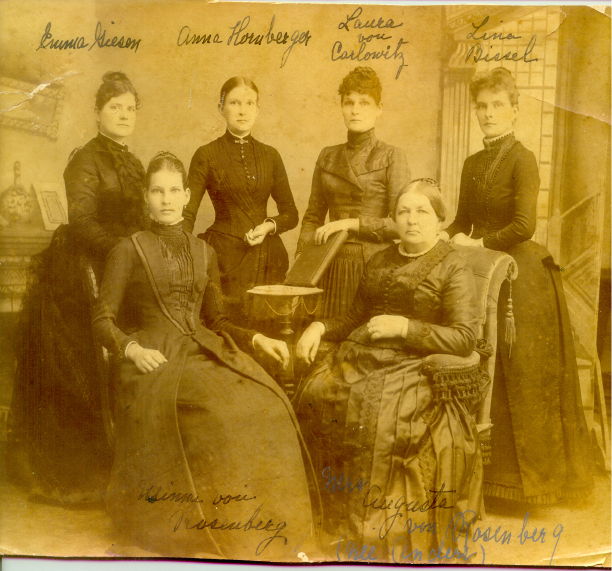 Photos: Auguste Anders von Rosenberg and her daughters: The von ...